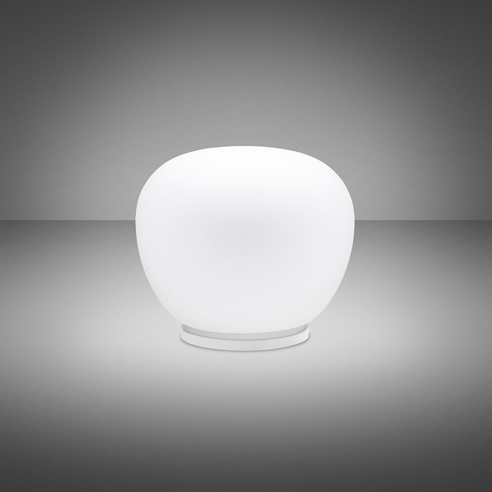 Lumi table lamp Mochi Small | Exklusive Lampen bei Skapetze