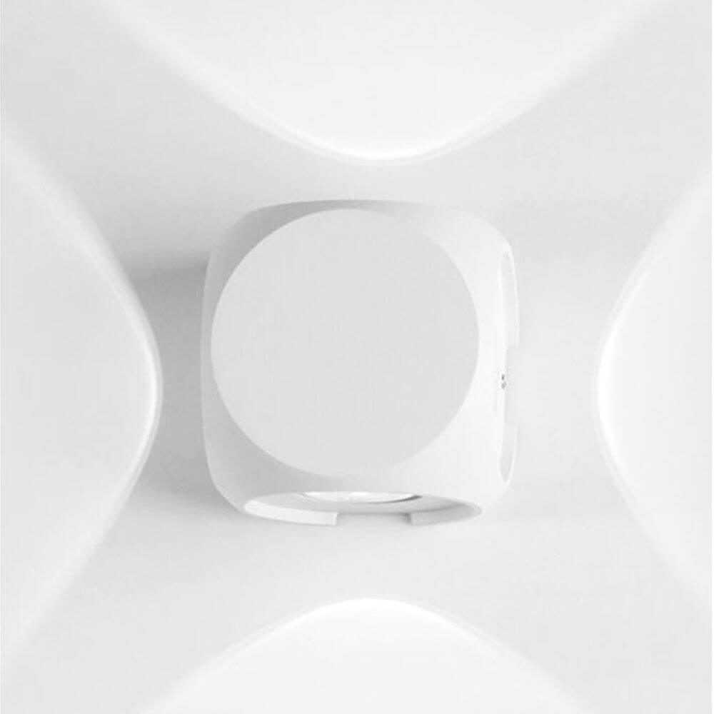 Zari Mini Wandleuchte Lichtstrahlen IP54 online kaufen | skapetze®